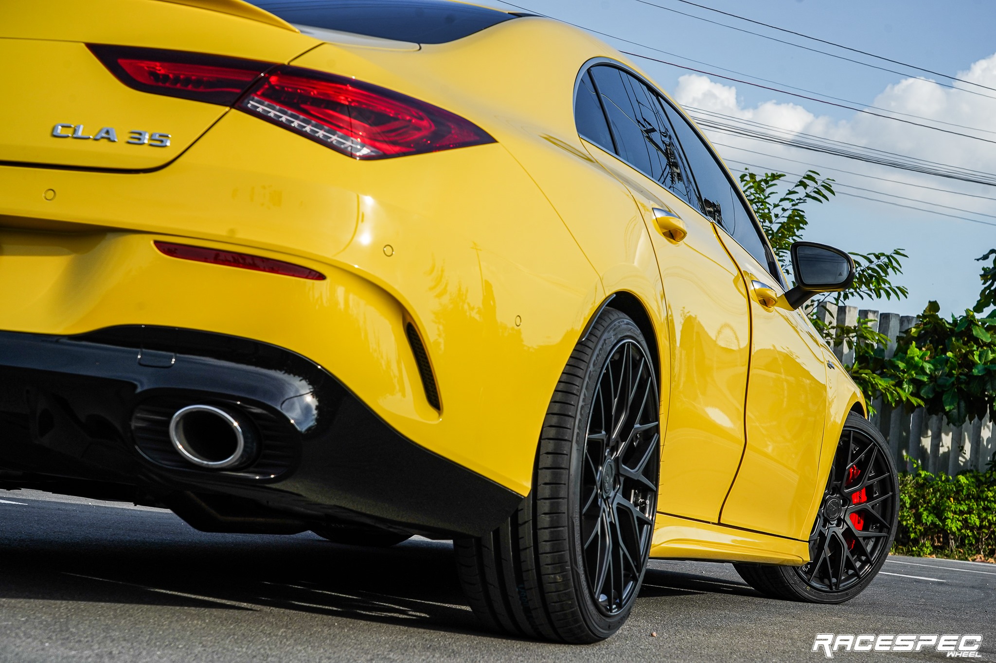 Mercedes-AMG CLA35 – RacespecWheel