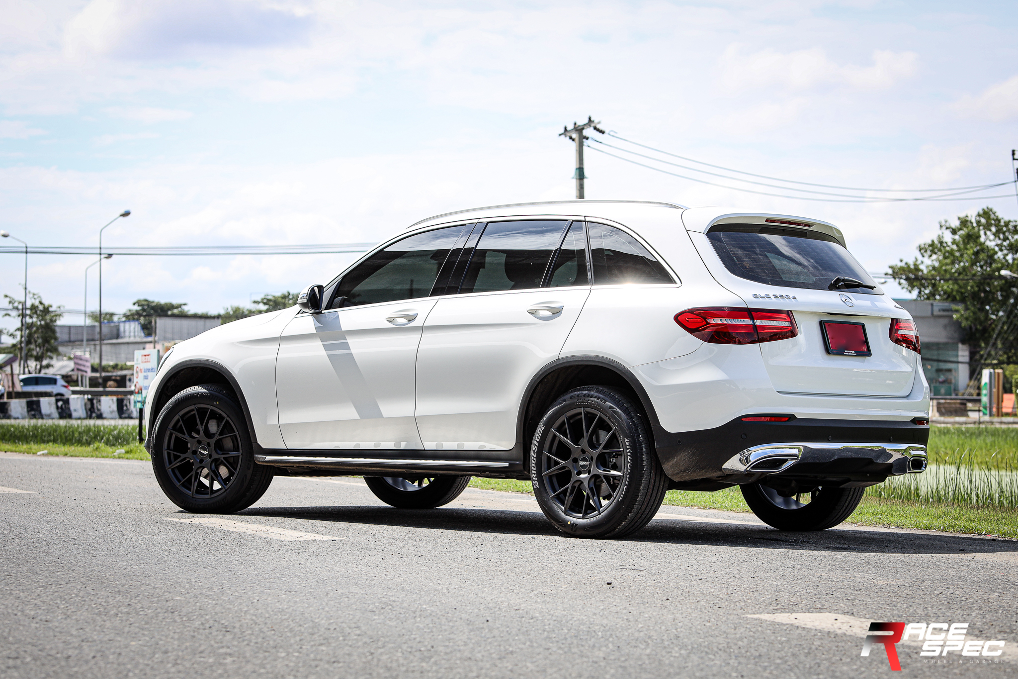 Mercedes-GLC 250d 4MATIC Coupe – RacespecWheel
